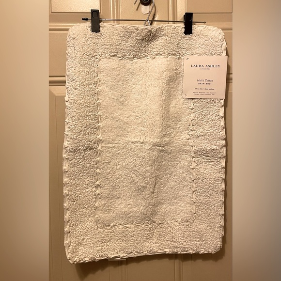Laura Ashley | Bath | Laura Ashley Ruffled Border White Cotton Bath Rug ...